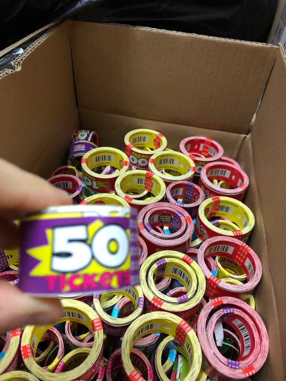 Ticket Rolls 900 pieces| Pipeline Games